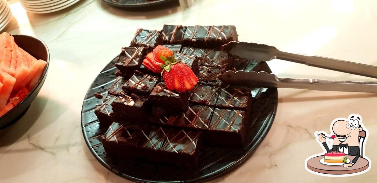 Castello's Pakenham International Buffet Hotel in Pakenham - Restaurant ...