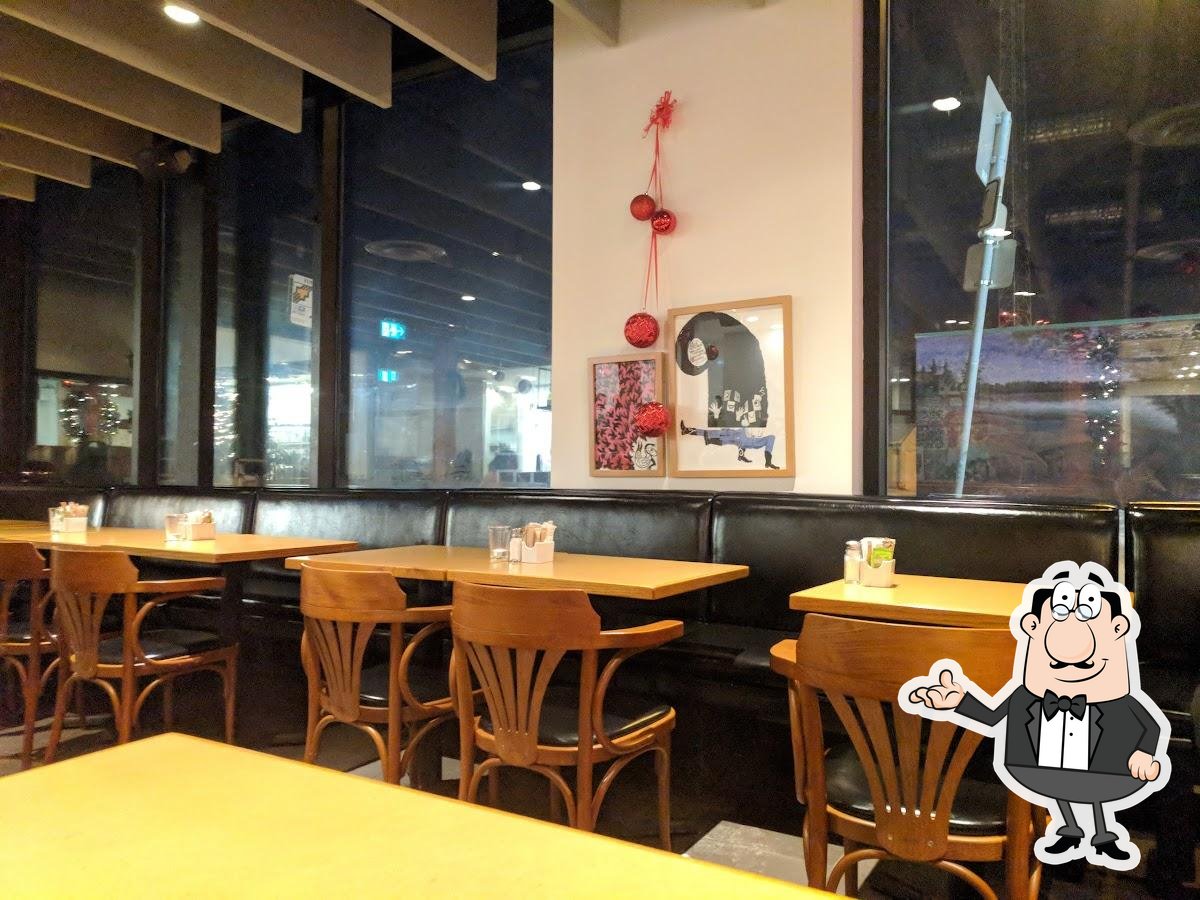 Stella's on Pembina, Winnipeg - Restaurant menu, prices and reviews