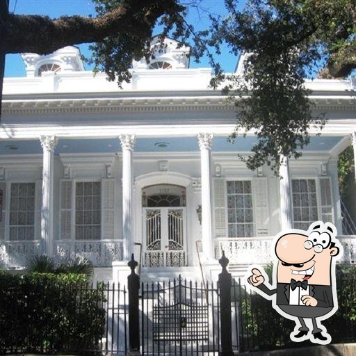 Magnolia Mansion in New Orleans - Restaurant menu