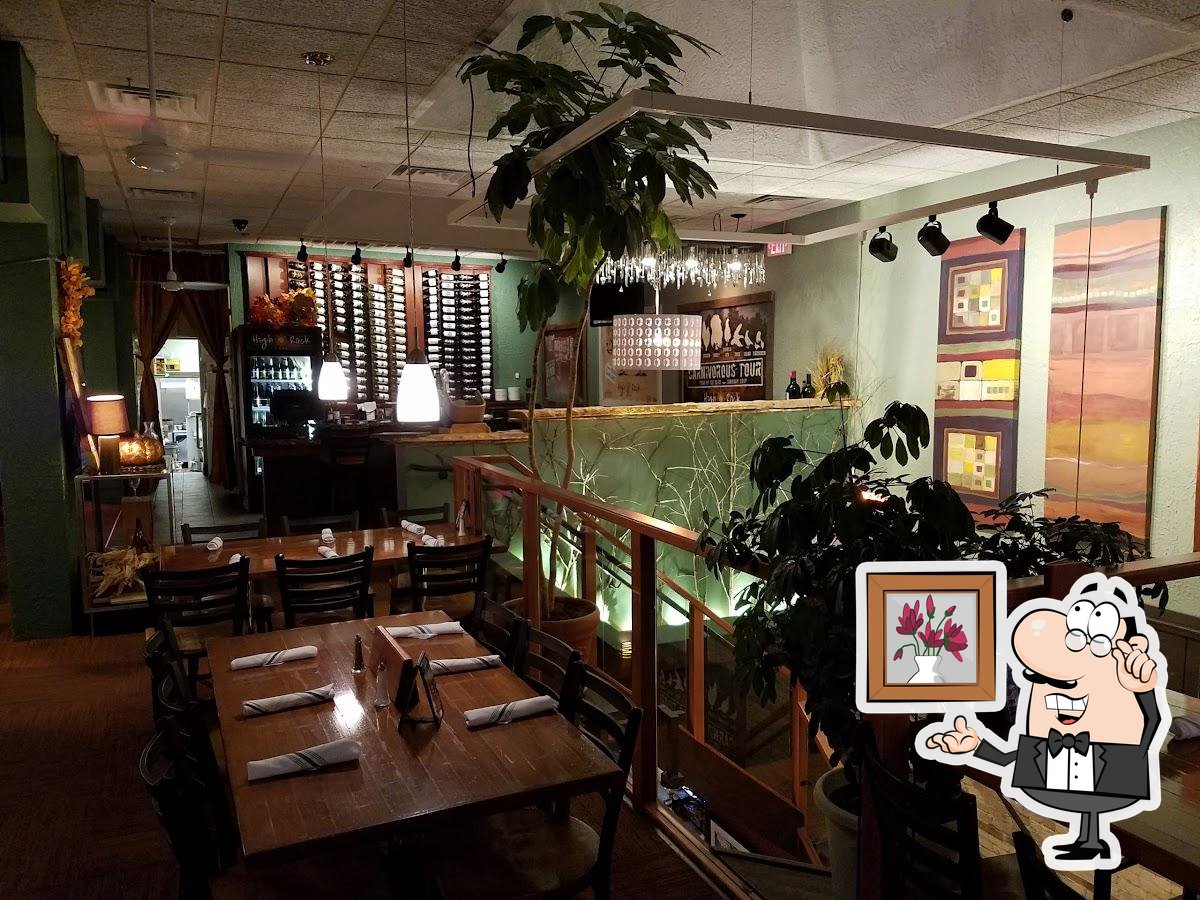 High Rock, Wisconsin Dells - Restaurant menu, prices and reviews