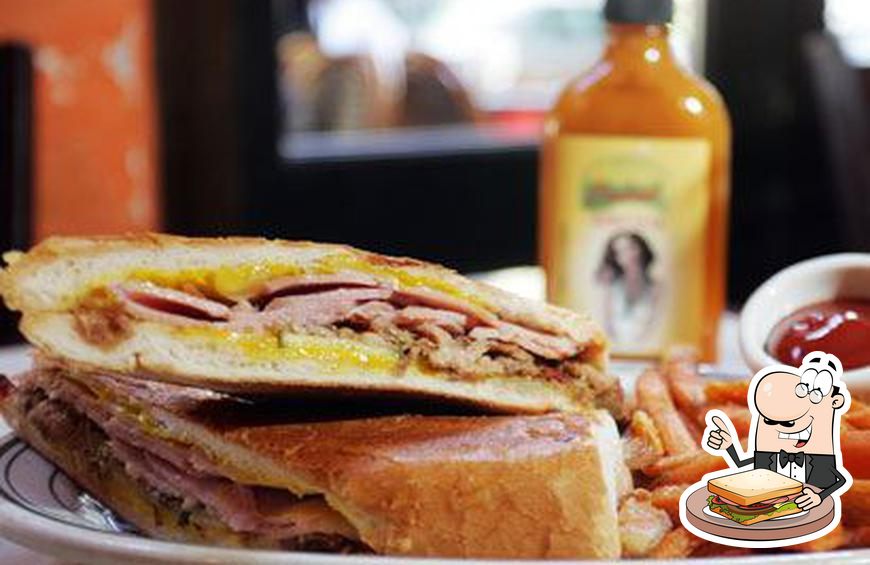 El Rey De Los Pollos in Kissimmee - Restaurant menu and reviews
