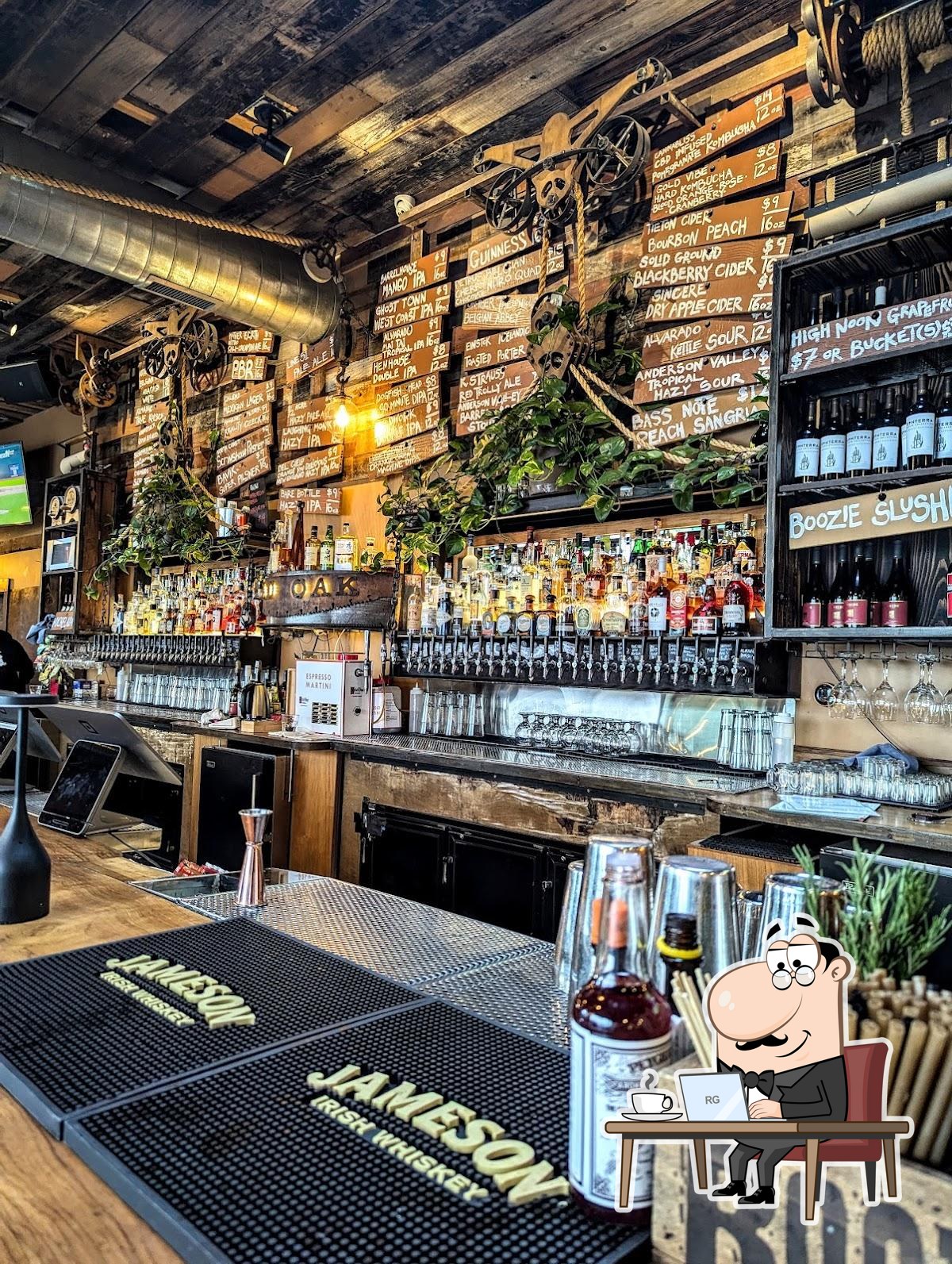 Mad Oak Bar ‘N’ Yard, Oakland - Restaurant menu, prices and reviews