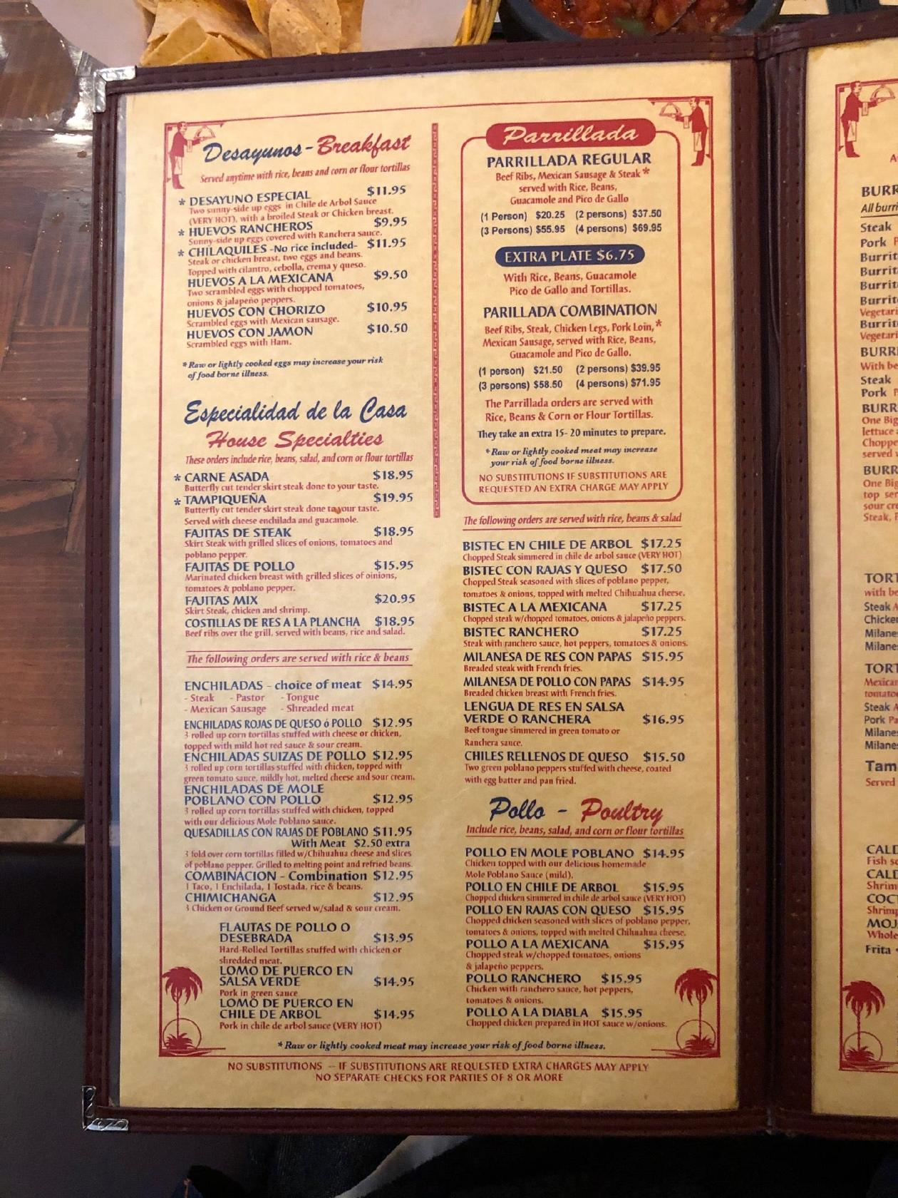 Menu at El Señorial Mexican restaurant, Milwaukee, S 31st St