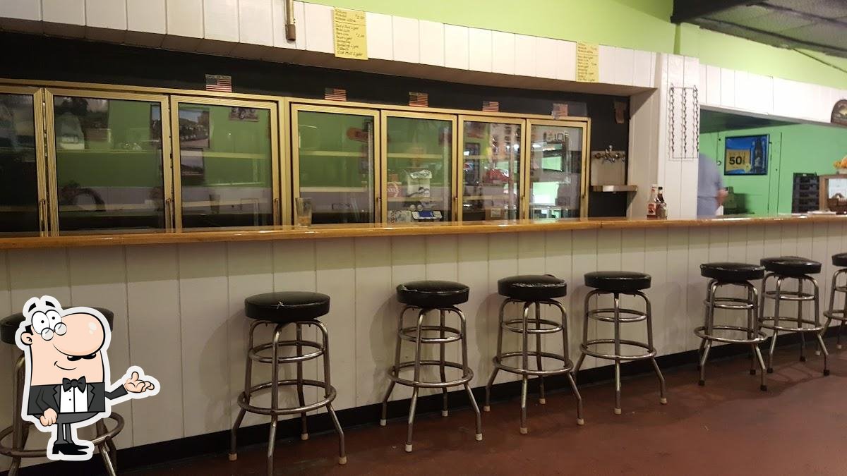Madison's Bar & Grill in Lancaster - Restaurant menu and reviews