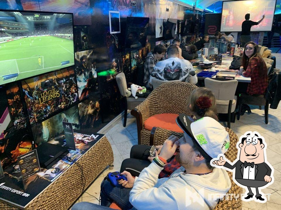 Infinity Esport Bár pub & bar, Budapest - Restaurant menu and reviews