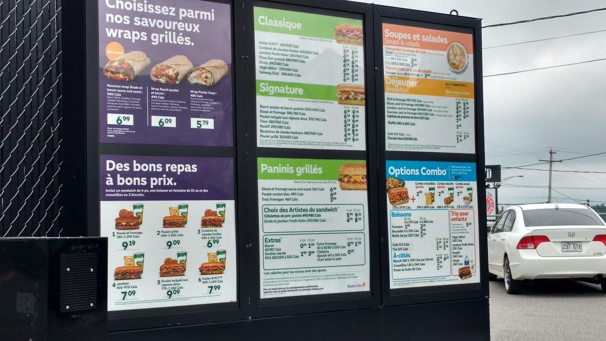 Menu au Subway fast food, Sherbrooke, Boul Bourque