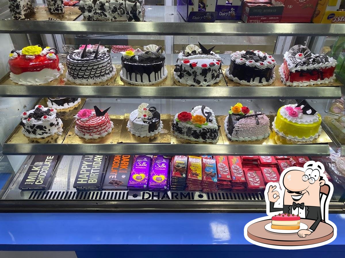 Maruti dairy parlour & Cake shop, Surendranagar