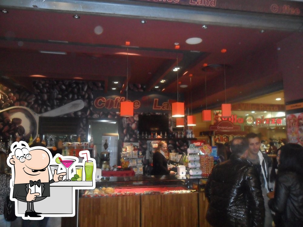 CoffeeLand cafe, Nola, Via Boscofangone - Restaurant reviews