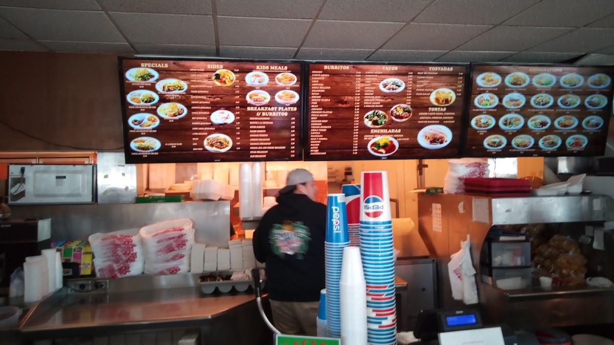 Menu at Super Oscar's Mexican Food restaurant, Newport
