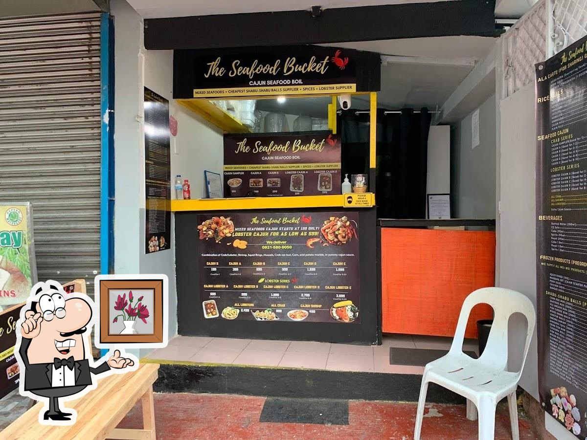 The Seafood Bucket restaurant, Las Pinas - Restaurant reviews