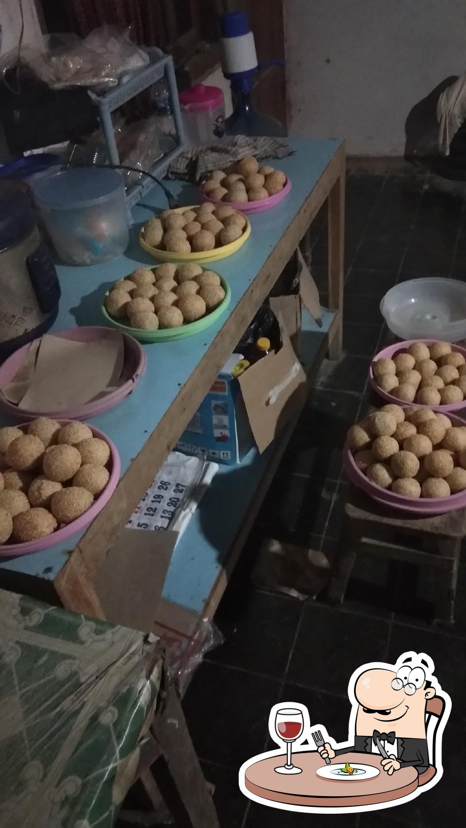 Onde Onde Kumbu (Makanan Tradisional), Wonogiri - Restaurant menu ...
