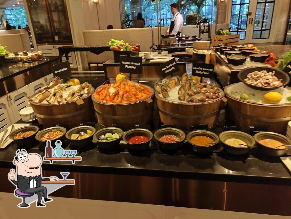 Rain Tree Café, Bangkok - Restaurant menu, prices and reviews
