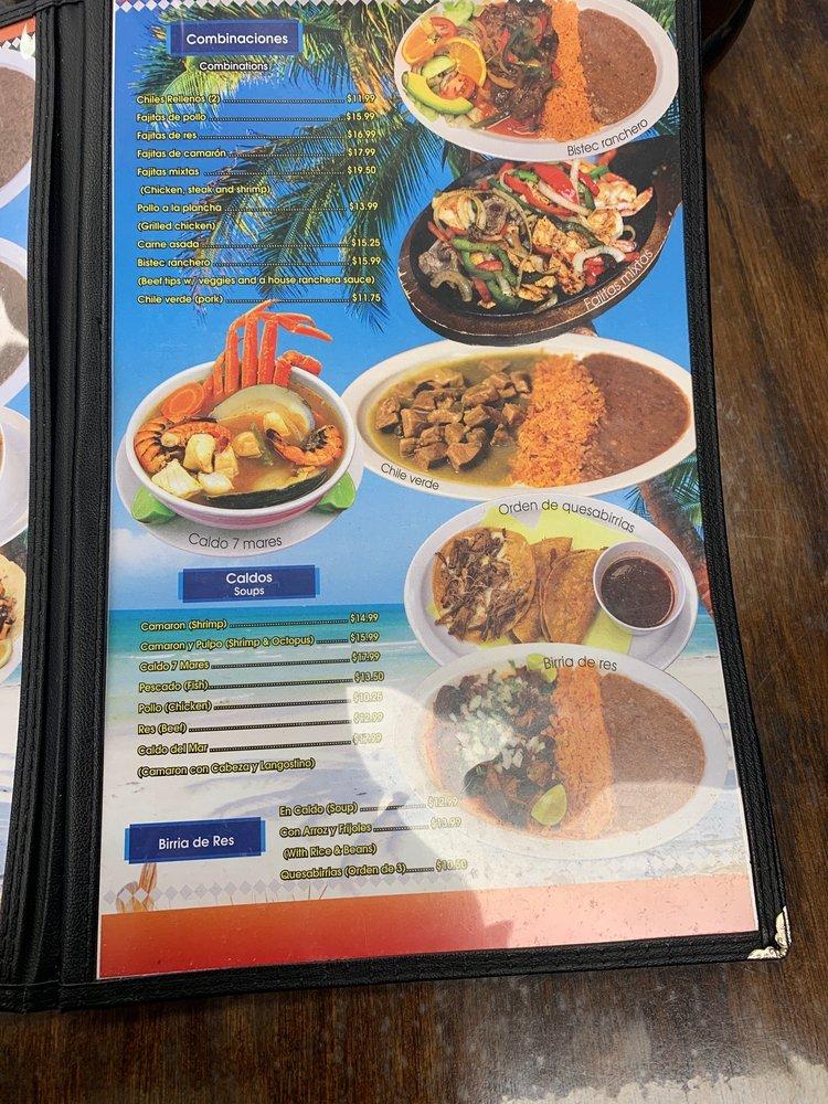 Menu at Mariscos El Camarón Borracho restaurant, Tulare