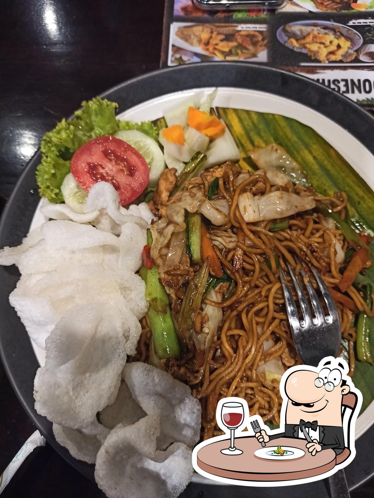 Olyf Tree restaurant, Purwokerto, Jl. Profesor DR. HR Boenyamin No.106 ...