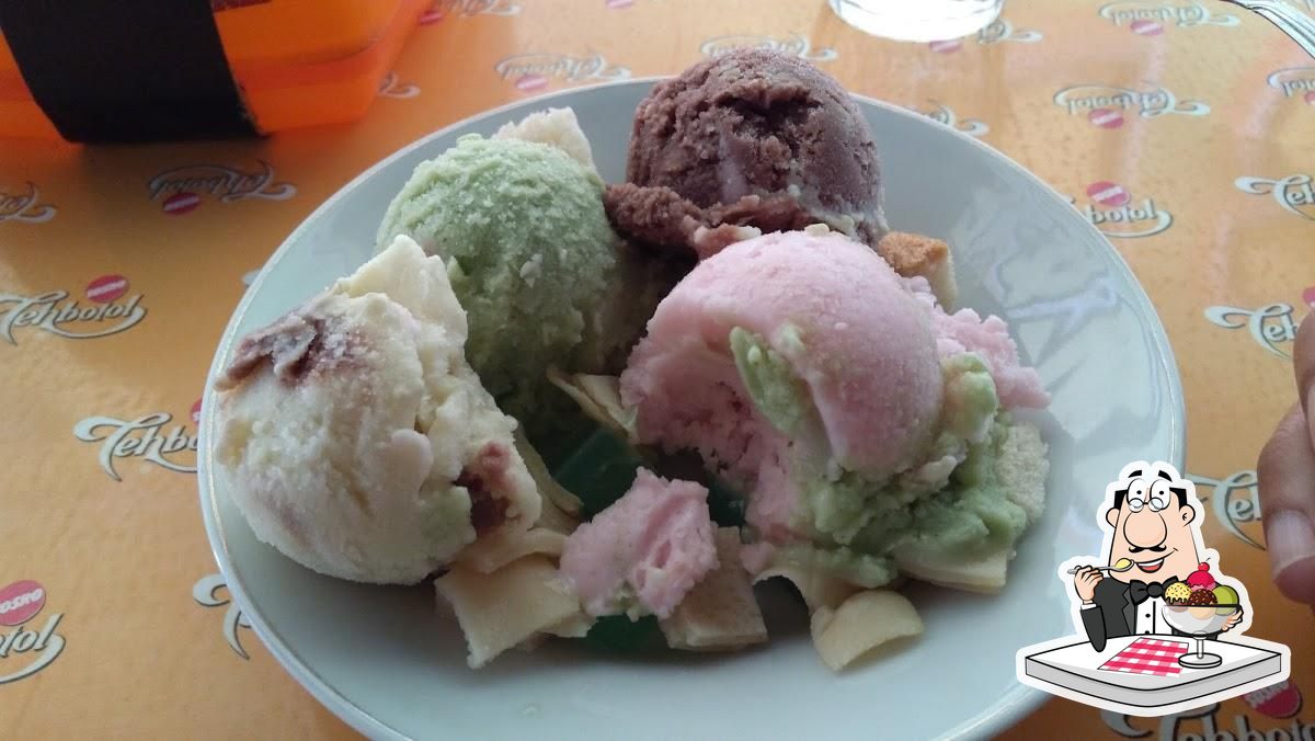 Gado Gado & Es Panekuk Pak Yono restaurant, Semarang - Restaurant reviews