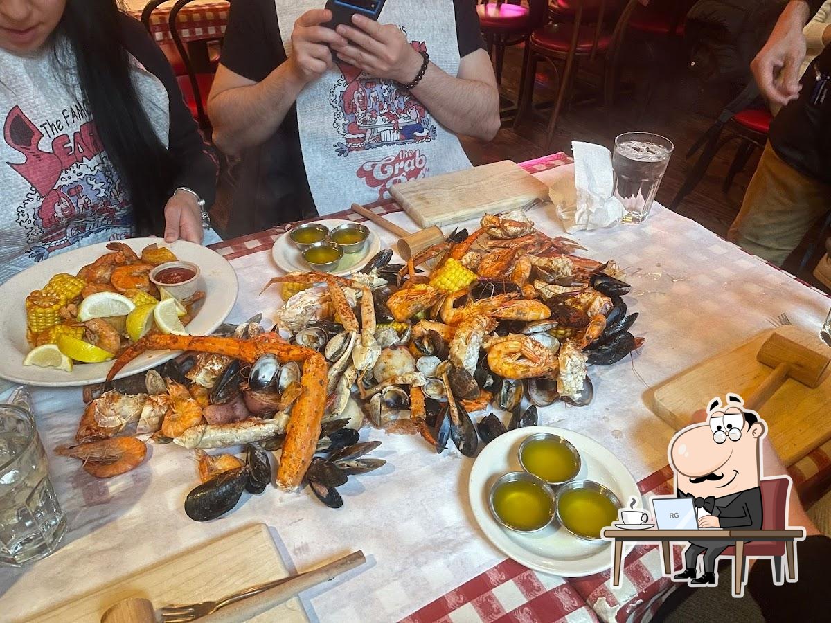 The Crab Pot Seattle, Seattle - Restaurant menu, prices and reviews