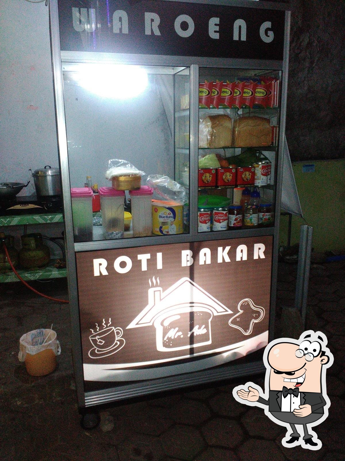 Café Waroeng Roti Bakar Mr. Ade, Semarang - Opiniones del restaurante