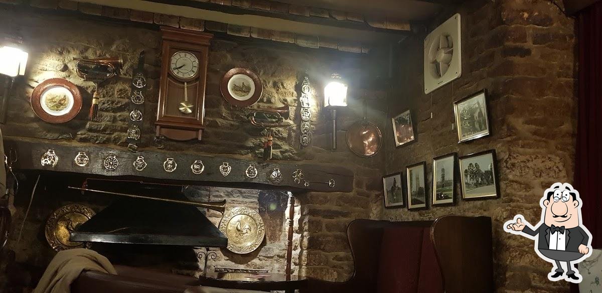 The Three Pigeons in Witney - Restaurant menu and reviews