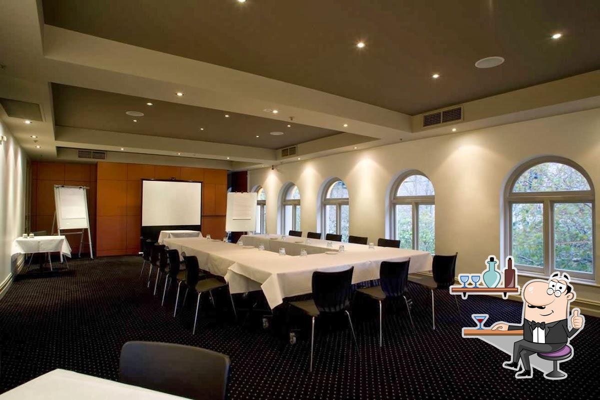 The Coopers Inn, Melbourne - Restaurant menu, prices and reviews