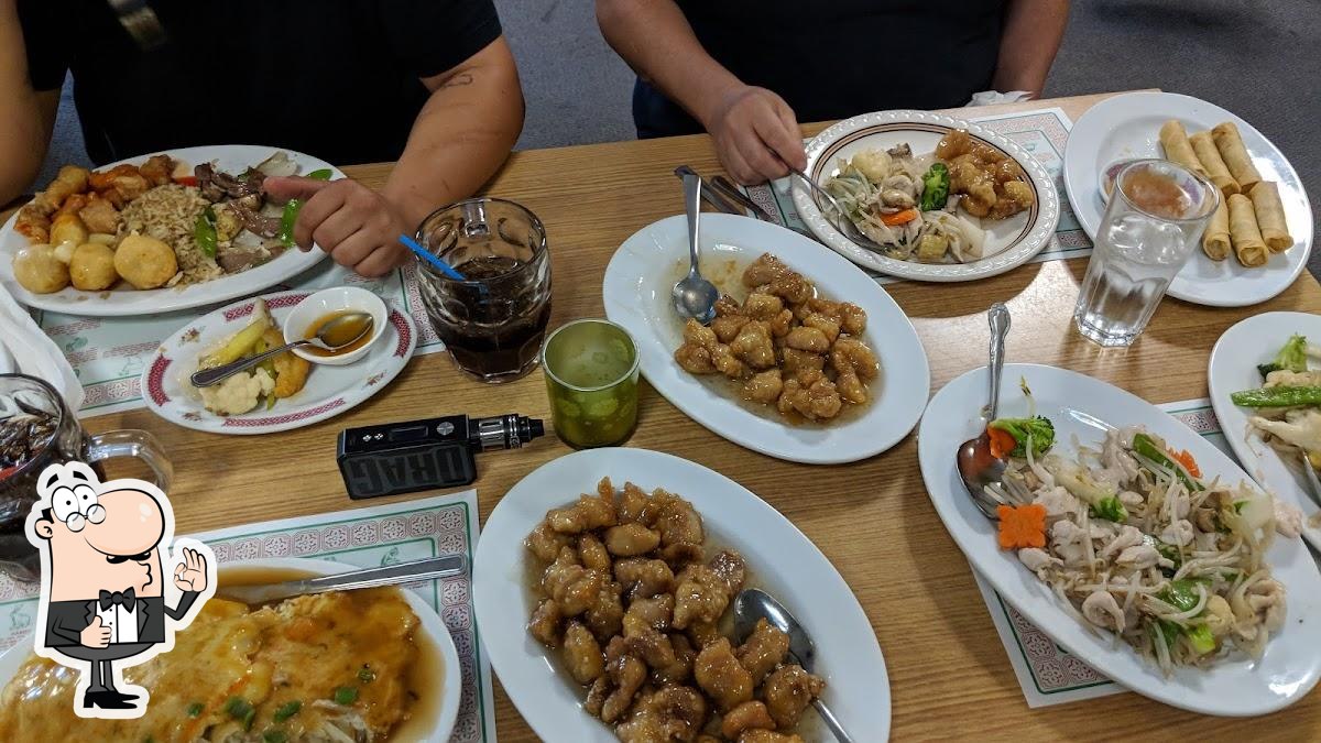 Jade Village Restaurant Ltd in St. Albert - Restaurant menu and reviews