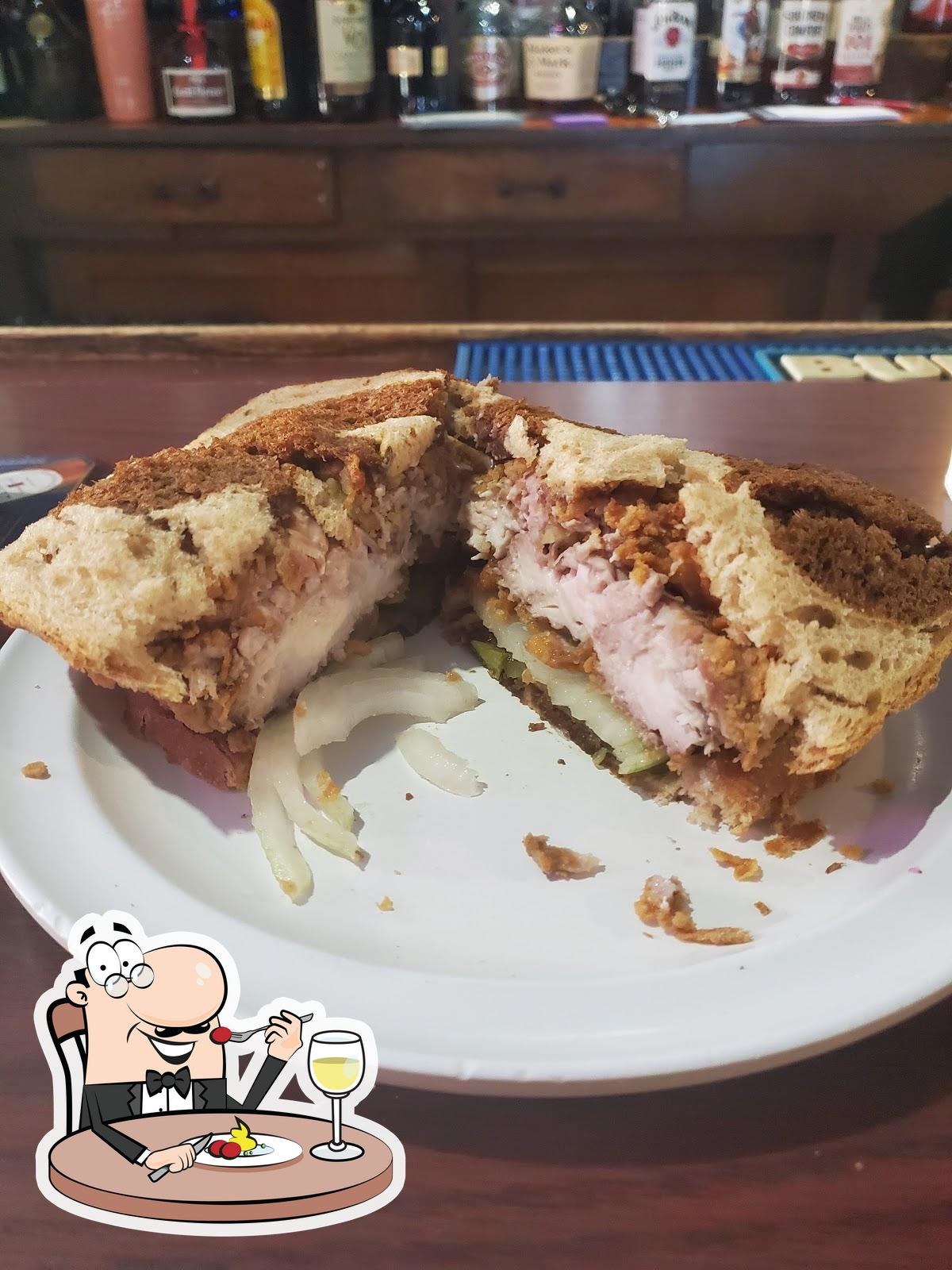 Fergie's Bar & Restaurant in Lemay - Restaurant menu and reviews