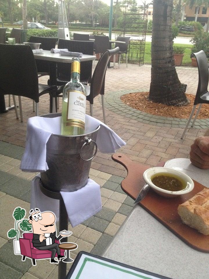 Spotos Fish & Oyster, Palm Beach Gardens - Restaurant menu, prices and ...