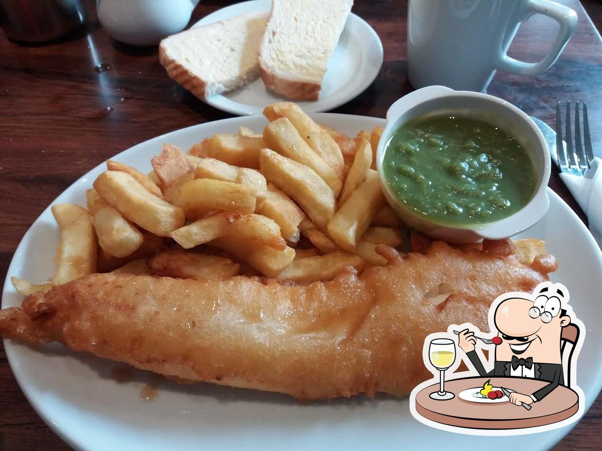 Lifeboat Fish Bar, Fish and Chip Cafe & Takeaway in Scarborough ...
