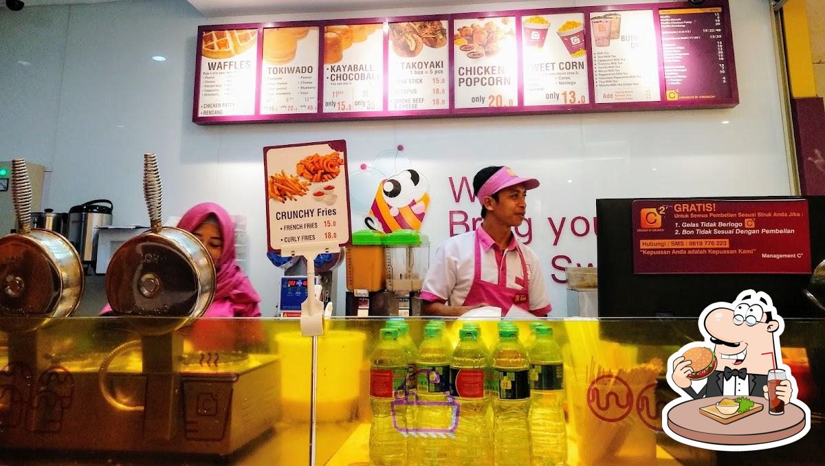 Crunch N' Crunch, Gaia Mall restaurant, Raya River