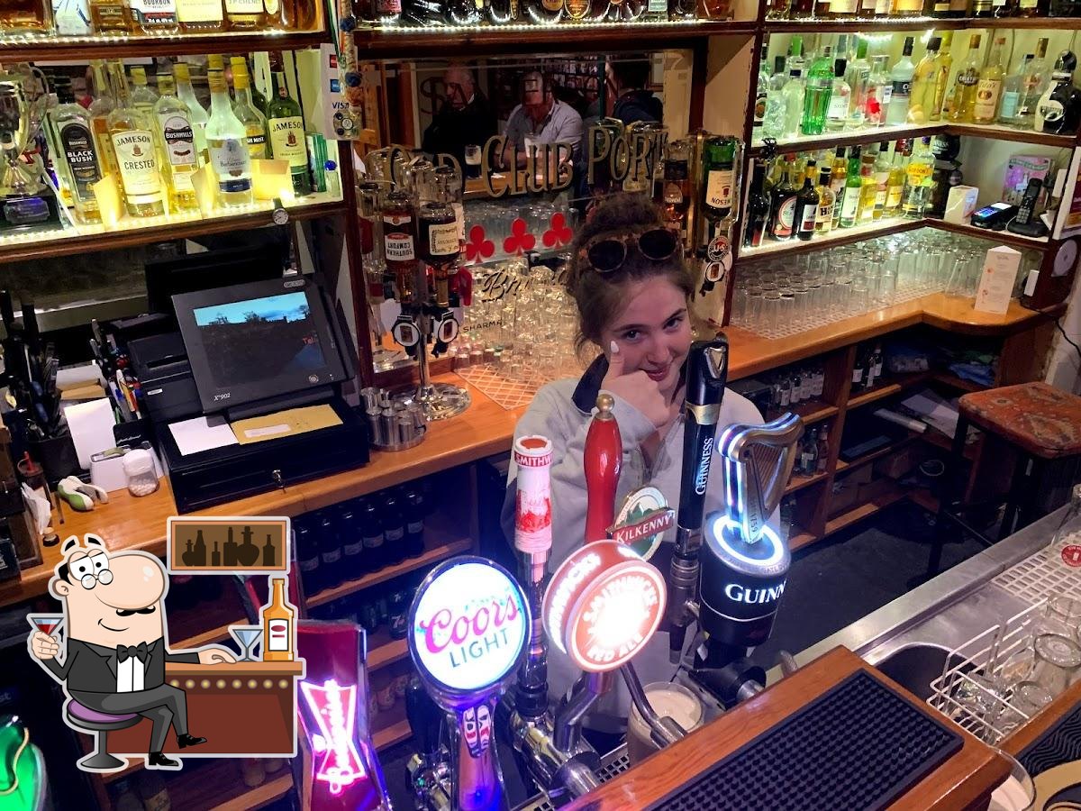 Hughes Bar in Ballinamore Bridge - Restaurant reviews
