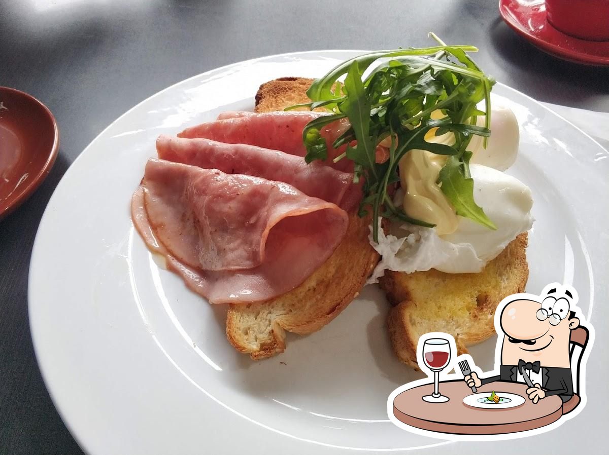 The Lakes Bakery Cafe in Barmera - Restaurant reviews