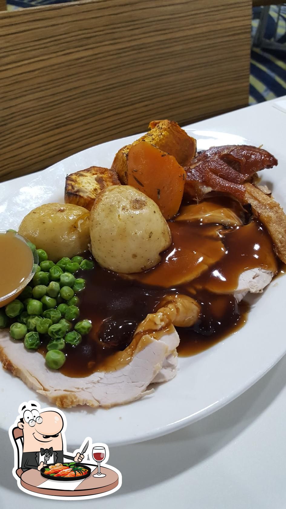 Hervey Bay Boat Club in Urangan - Restaurant menu and reviews