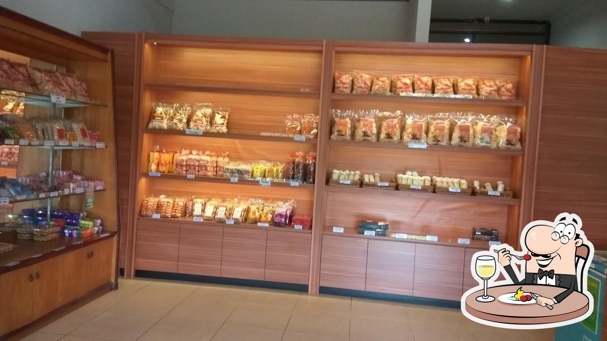 Pia Cap Mangkok, Malang, Jl. Villa Tidar Indah No.5 - Restaurant reviews