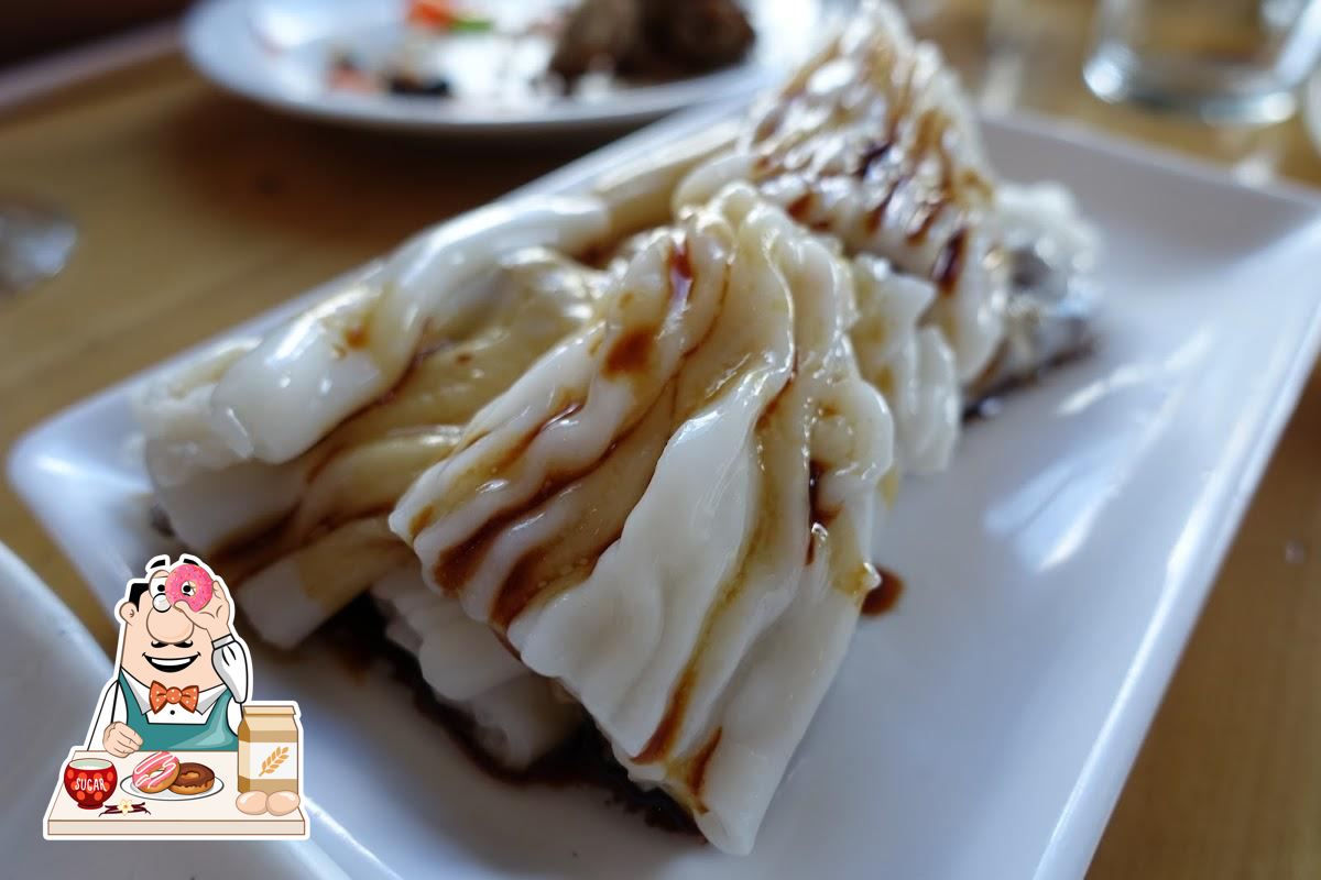 Magasasa Dim Sum & Cocktails pub & bar, Copenhagen, Flæsketorvet 54-56 ...