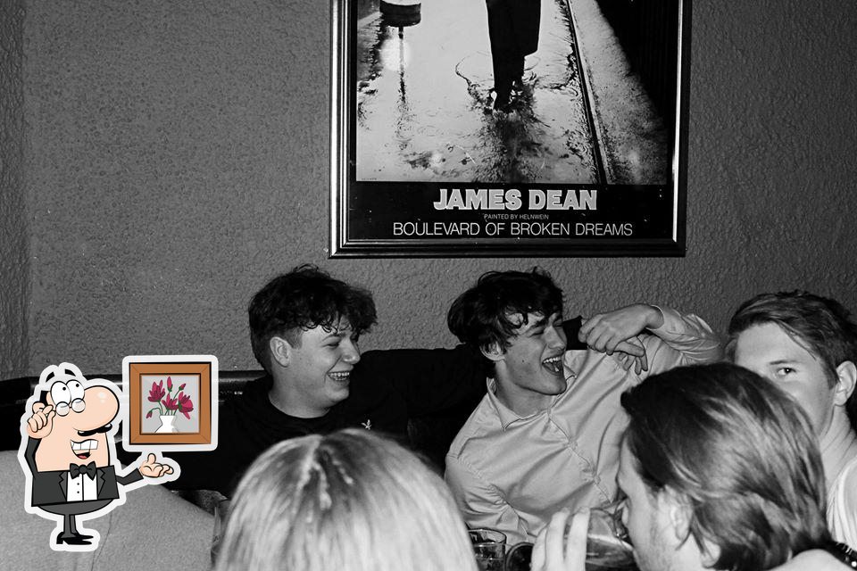 James Dean Bar, Odense - Restaurant reviews
