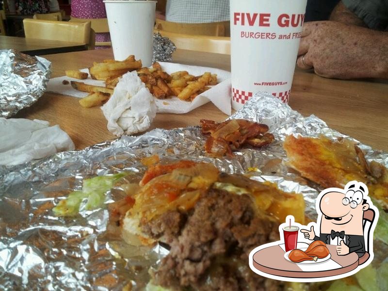Five Guys, 2641 Florida Ave S in Lakeland - Restaurant menu and reviews