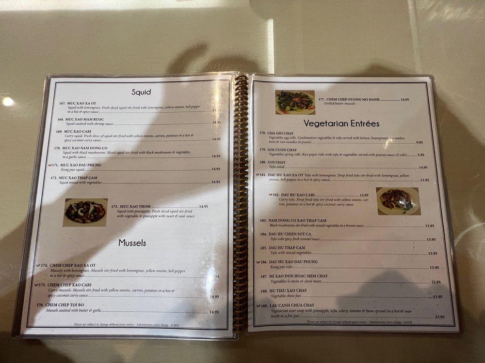 Menu at Saigon Basil restaurant, Northglenn