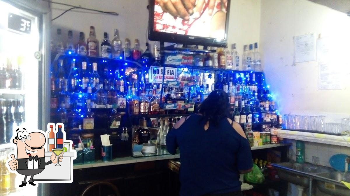 Bar Caballeros, Saltillo - Opiniones del restaurante