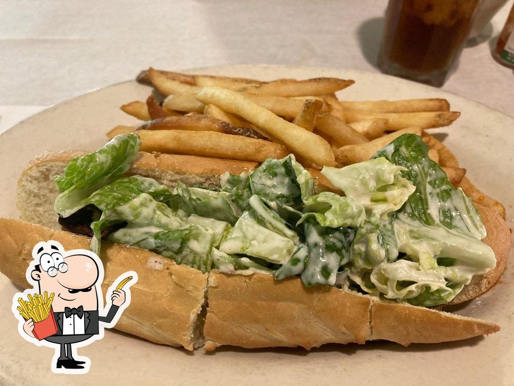 Cush's Grocer & Market in Shreveport - Restaurant menu and reviews