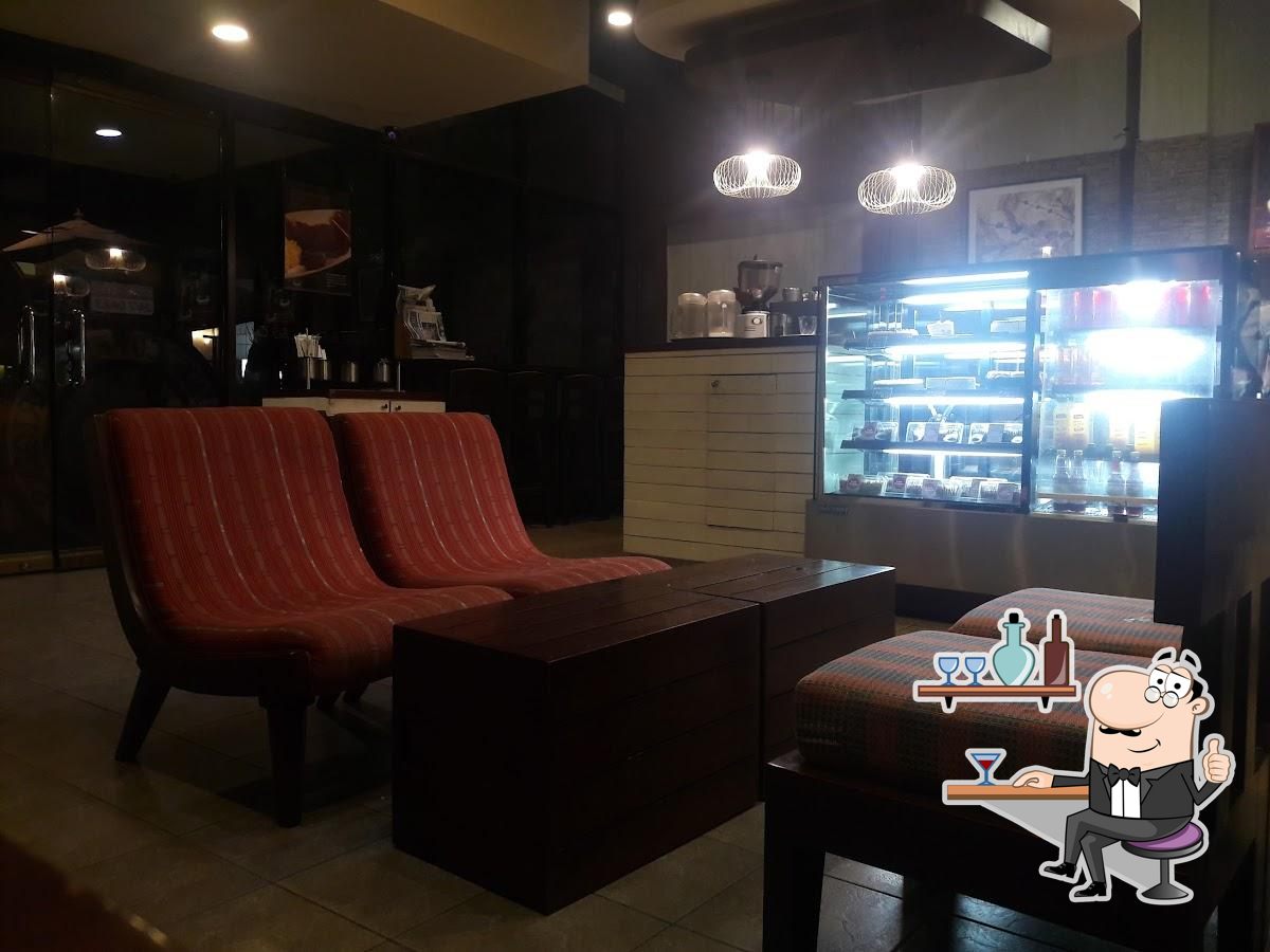 Bo's Coffee, Cebu City - Restaurant menu, prices and reviews