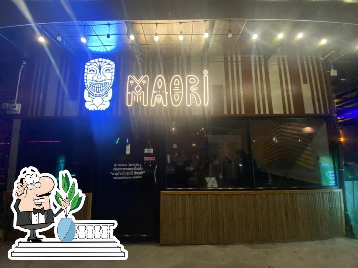 MAORI pub & bar, Nonthaburi - Restaurant reviews