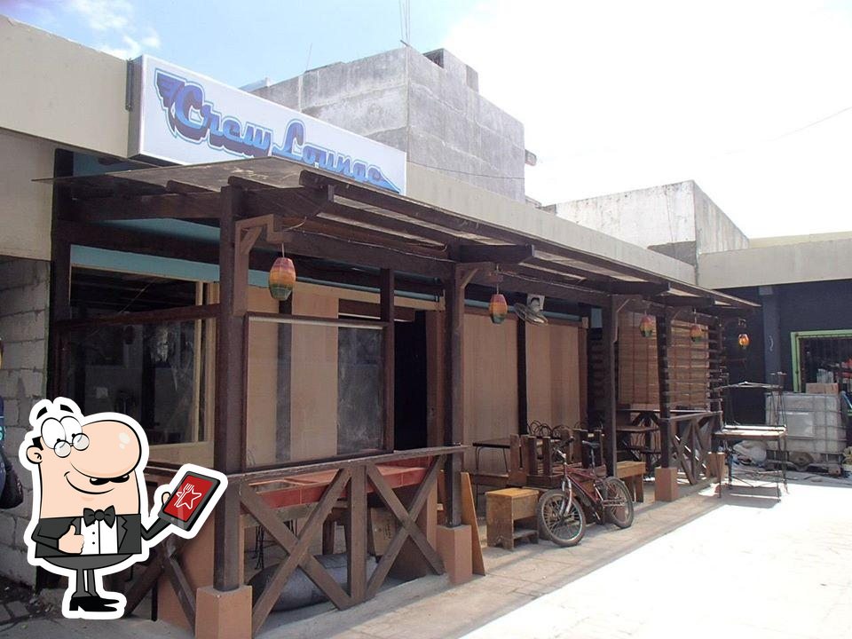CREW Lounge RESTO BAR, Las Pinas