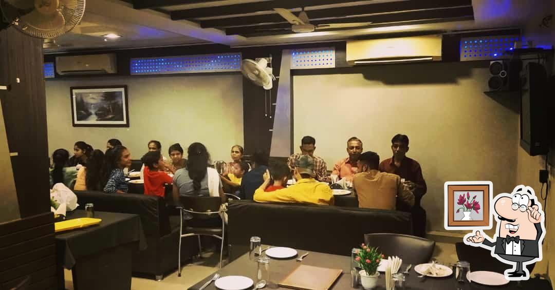 Shree Gayatri Restaurant, Ahmedabad - Restaurant reviews