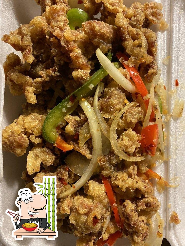 Emerald Garden / 榮華閣 in Calgary - Chinese restaurant menu and reviews