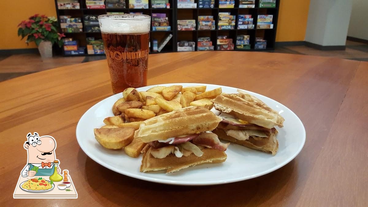 Round Table Board Gamerie in Lethbridge - Restaurant reviews