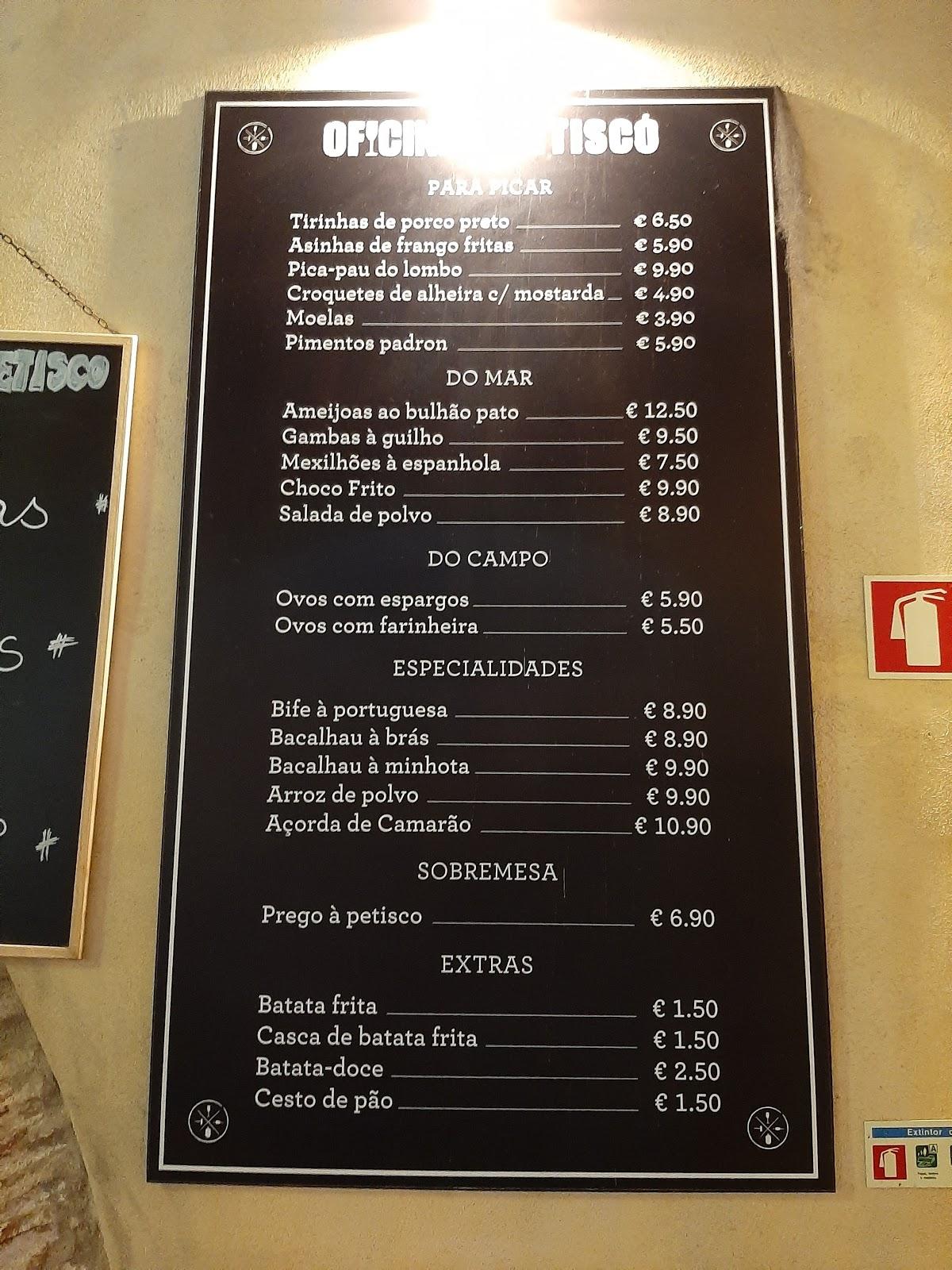 Menu at Romeira Market, Almada