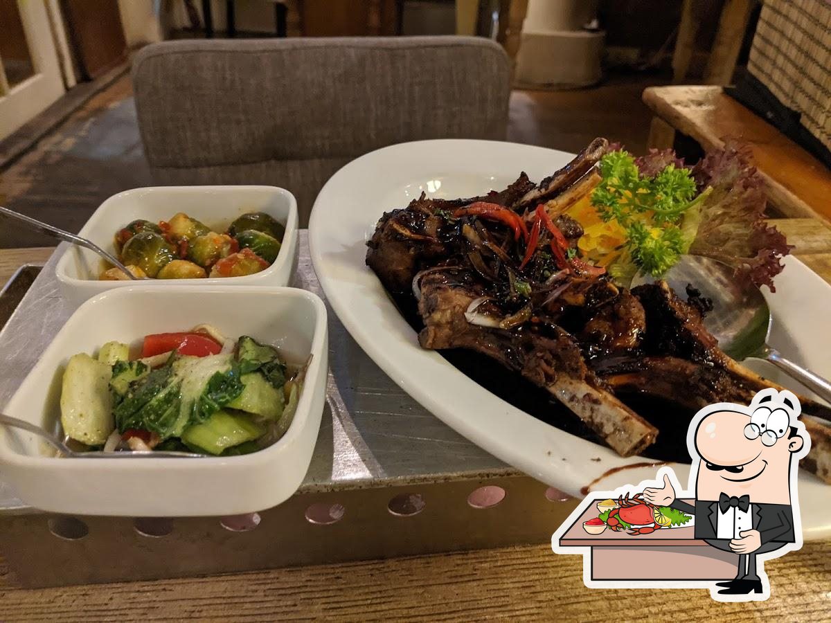 Indrapura, Amsterdam - Restaurant menu and reviews