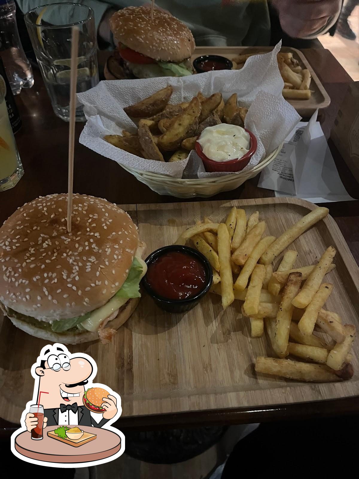 Duff Arena pub & bar, Tirana - Restaurant menu and reviews