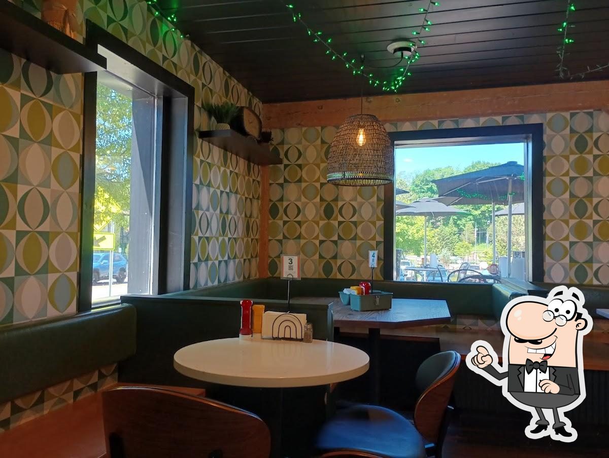 The Toasted Pickle Rockford, Rockford - Restaurant menu, prices and reviews