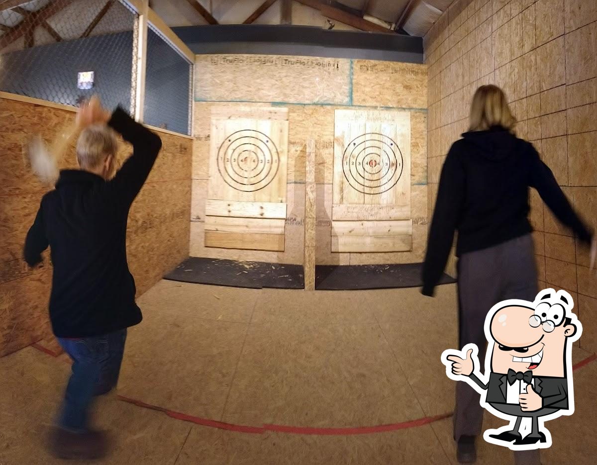 Backwoods Axe Throwing in Marion - Restaurant reviews