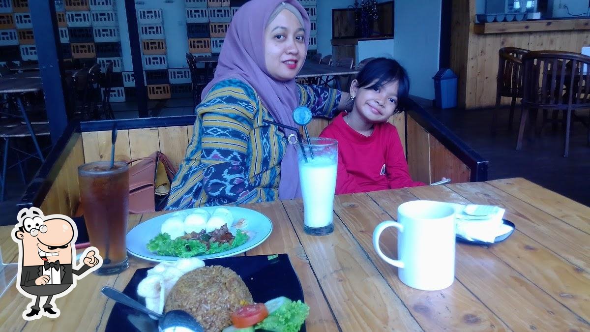 Bober Cafe Cimahi | Reviewmotors.co